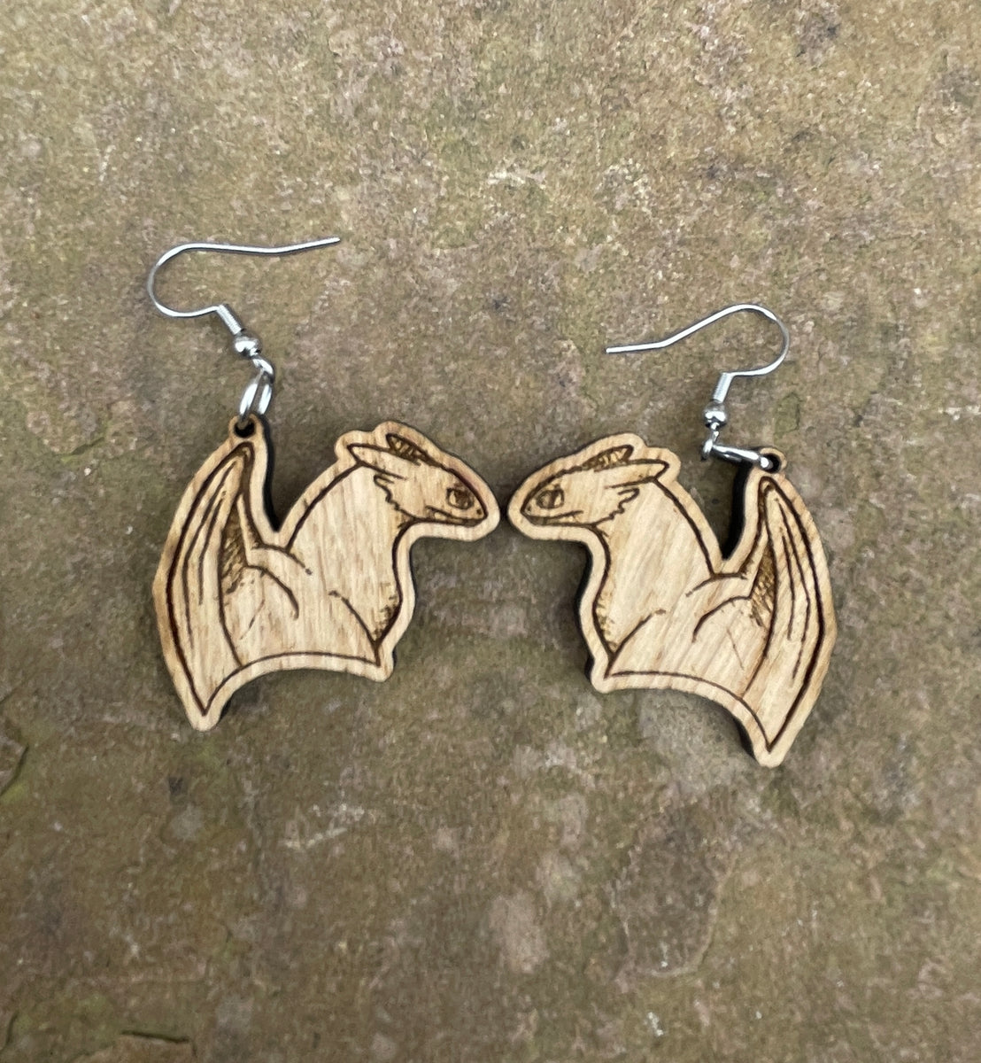 Toothless Bust Wooden Engraved Earrings – Little Dragon Designs